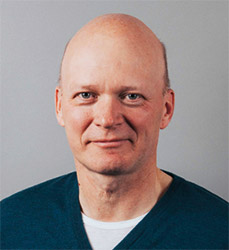 Artificial Intelligence Master: Contact